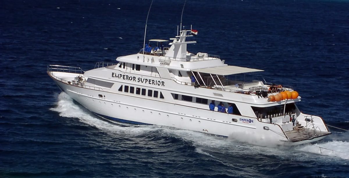 Emperor Superior - Fly & Sea Dive Adventures